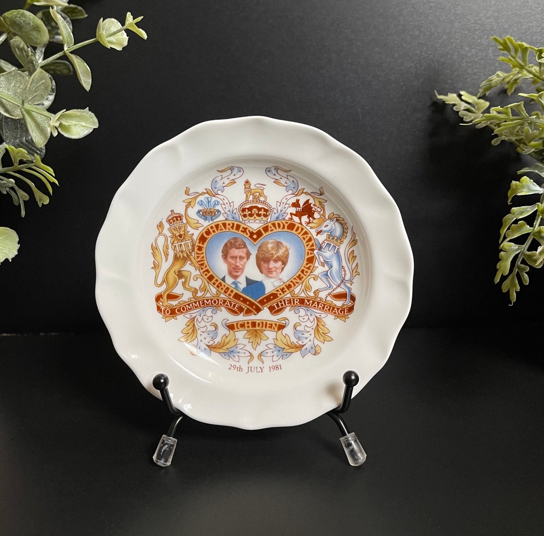 Vintage Southern Design Ltd. Wedding of Prince Charles and Lady Diana ...