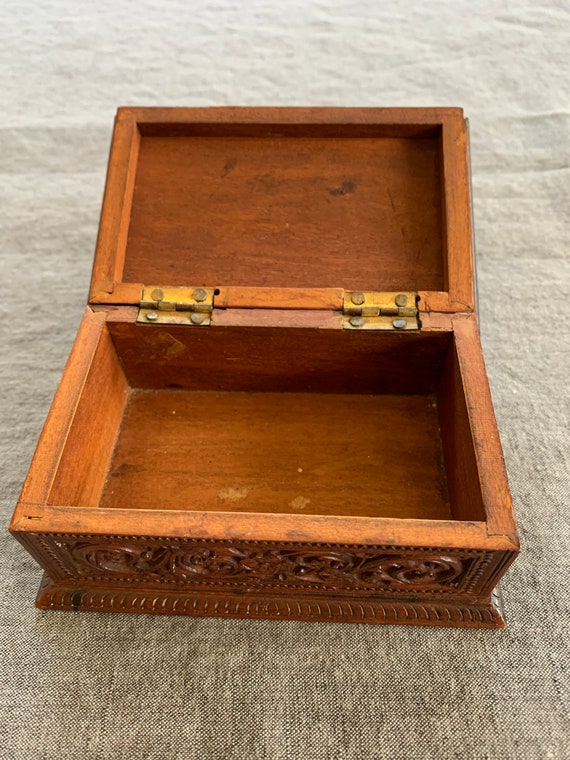 Hand Carved Wood Swan Box - Gem