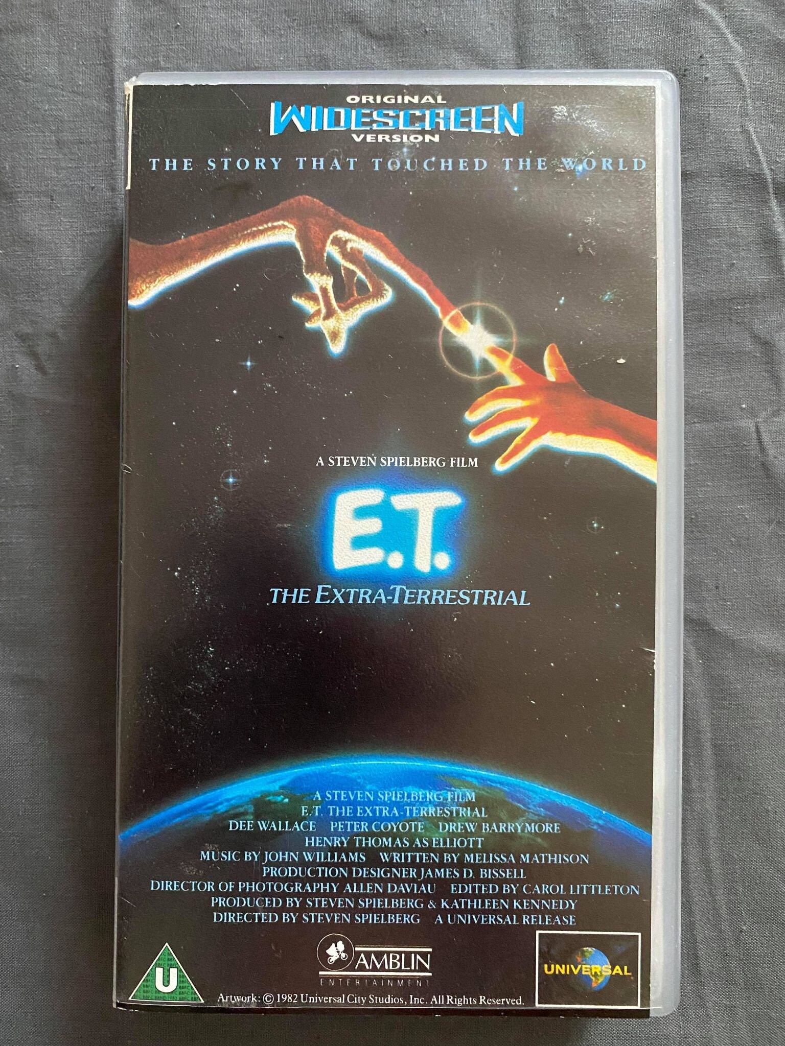 E.T. the Extra-terrestrial VHS Video Tape Light W/ Original - Etsy