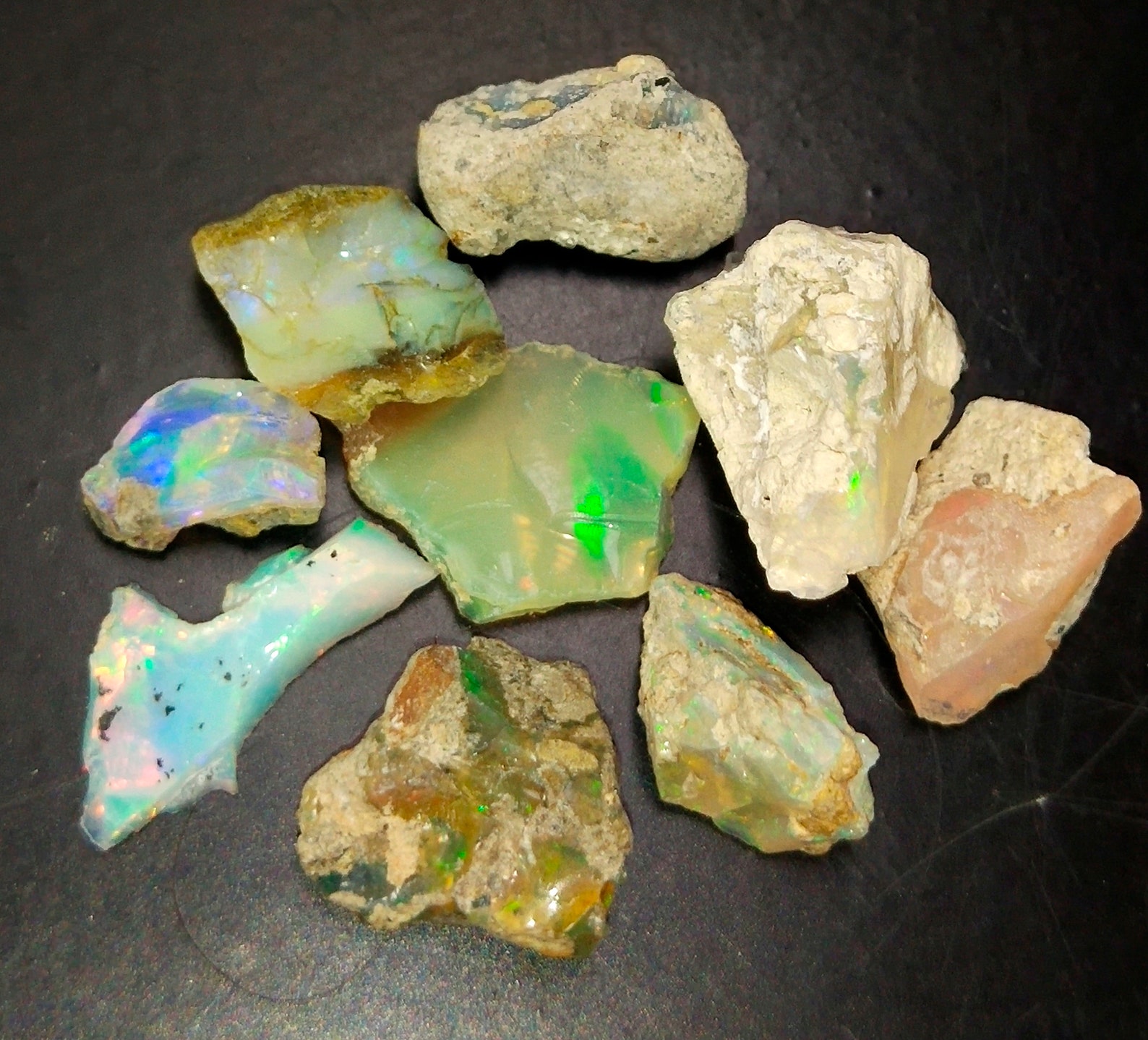Raw Opal Welo Opal Rough 10 cts Opal Crystal Multi fire | Etsy