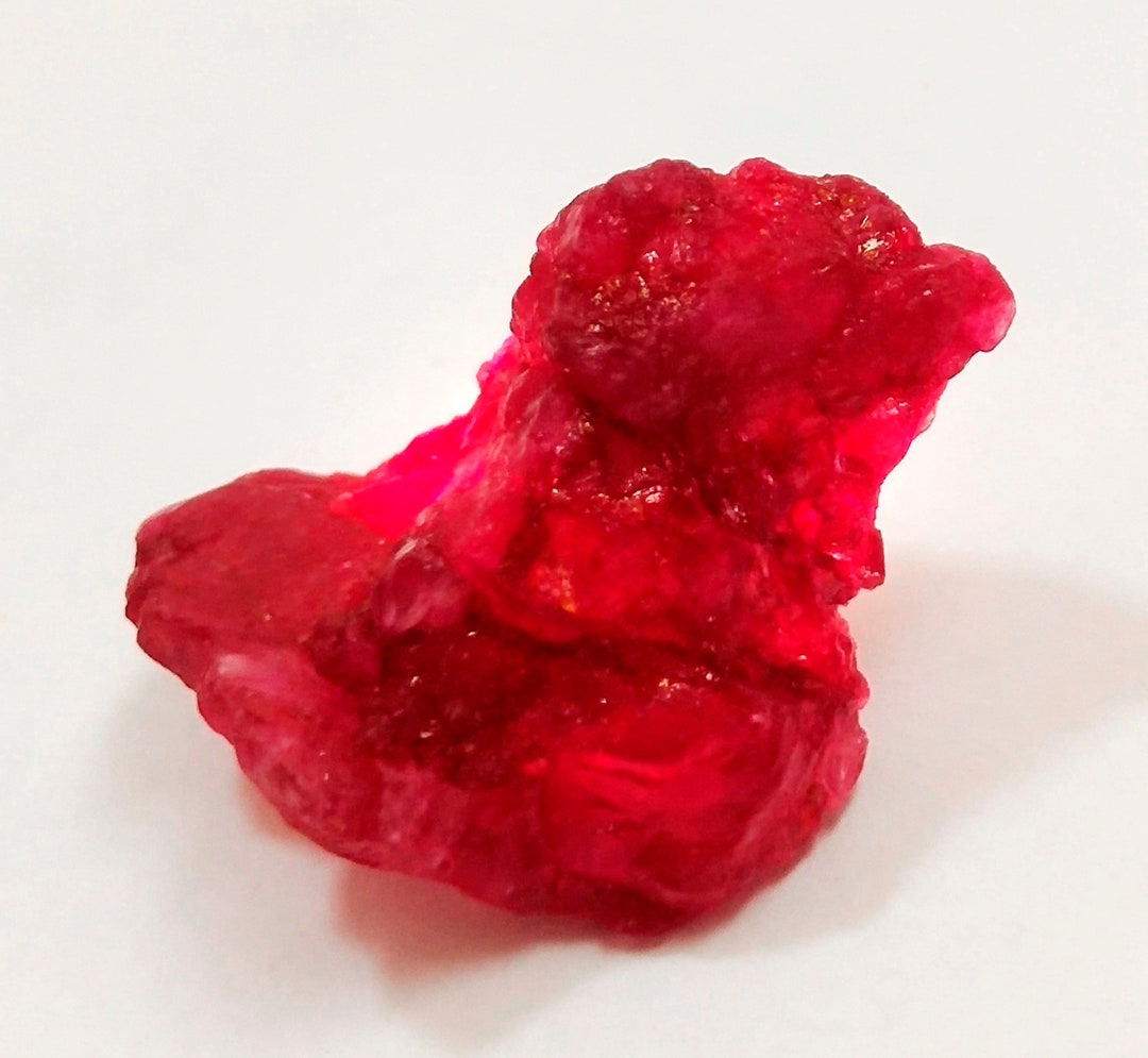 Natural Bixbite Red Beryl Crystal Raw Rough Loose Gemstone Genuine Red ...