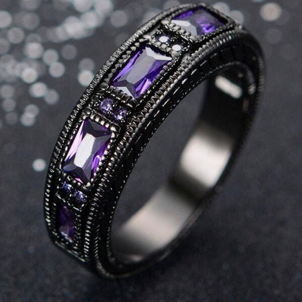 Black Gold Ring - Etsy