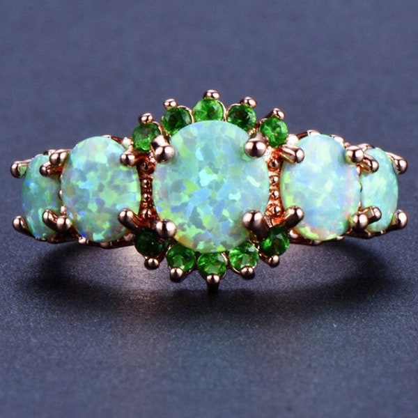 Green Stone Ring - Etsy