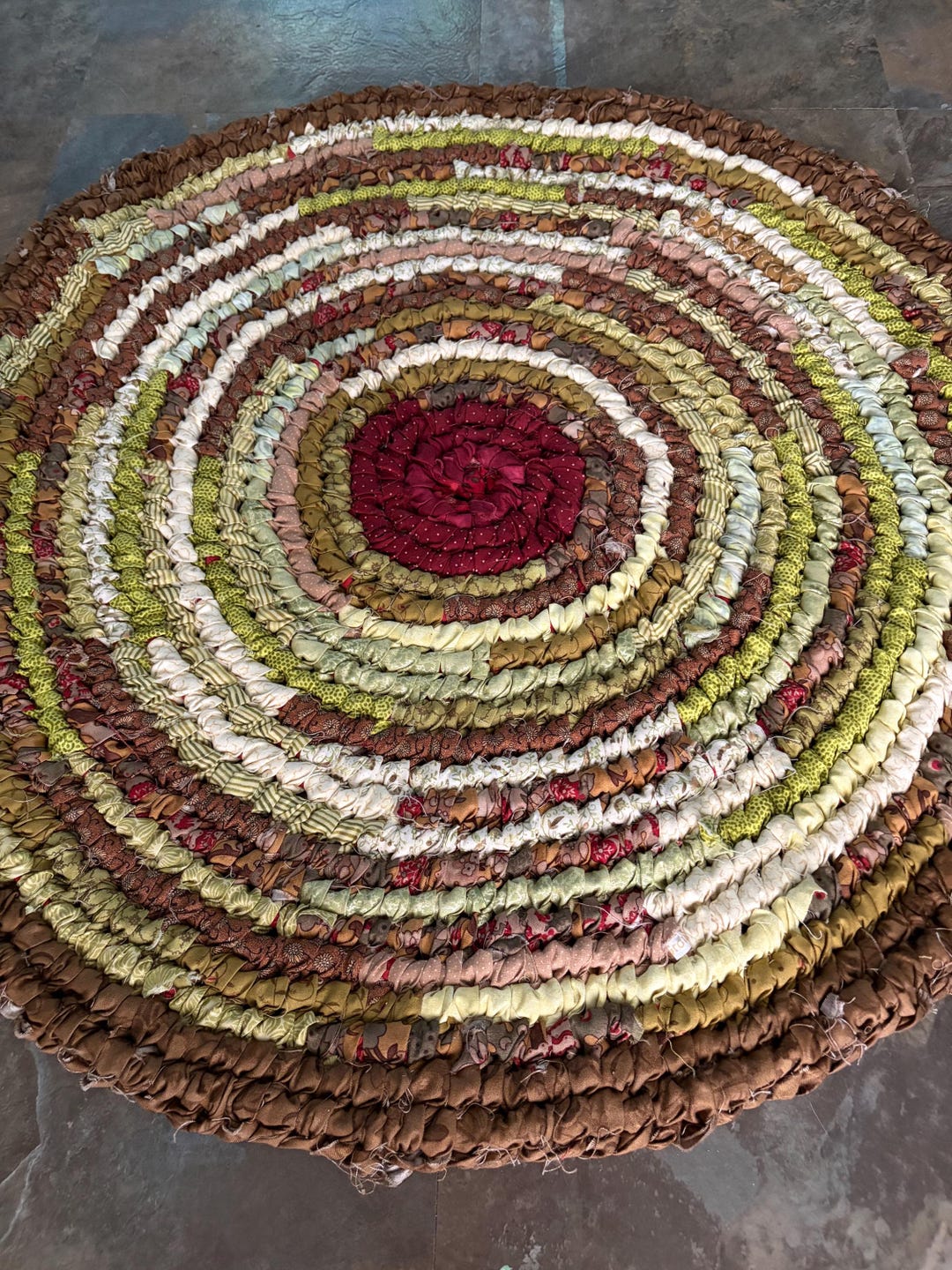 Amish Rag Rug in Green and Brown- 28” Circle - Etsy