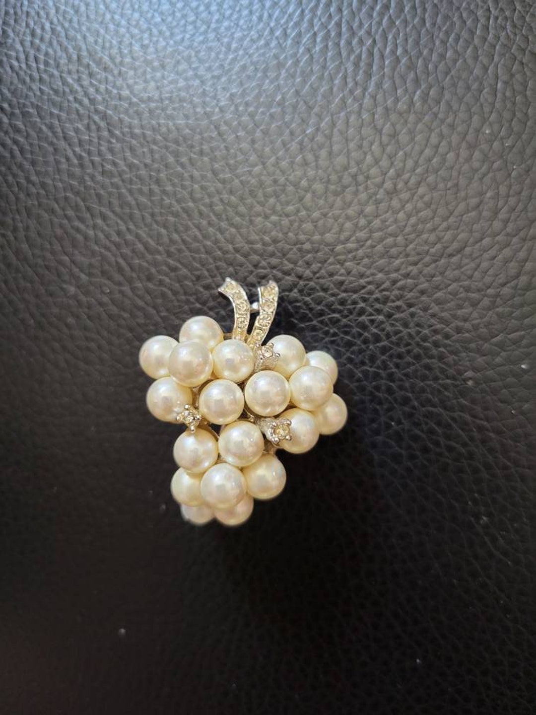 PEARLS Brooch/pin in Shape of Grapes in A Silverplated Setting W/clear ...