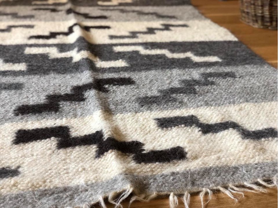 Natural Sheep Wool Rug Farmhouse Rug Kitchen Bedroom Living - Etsy