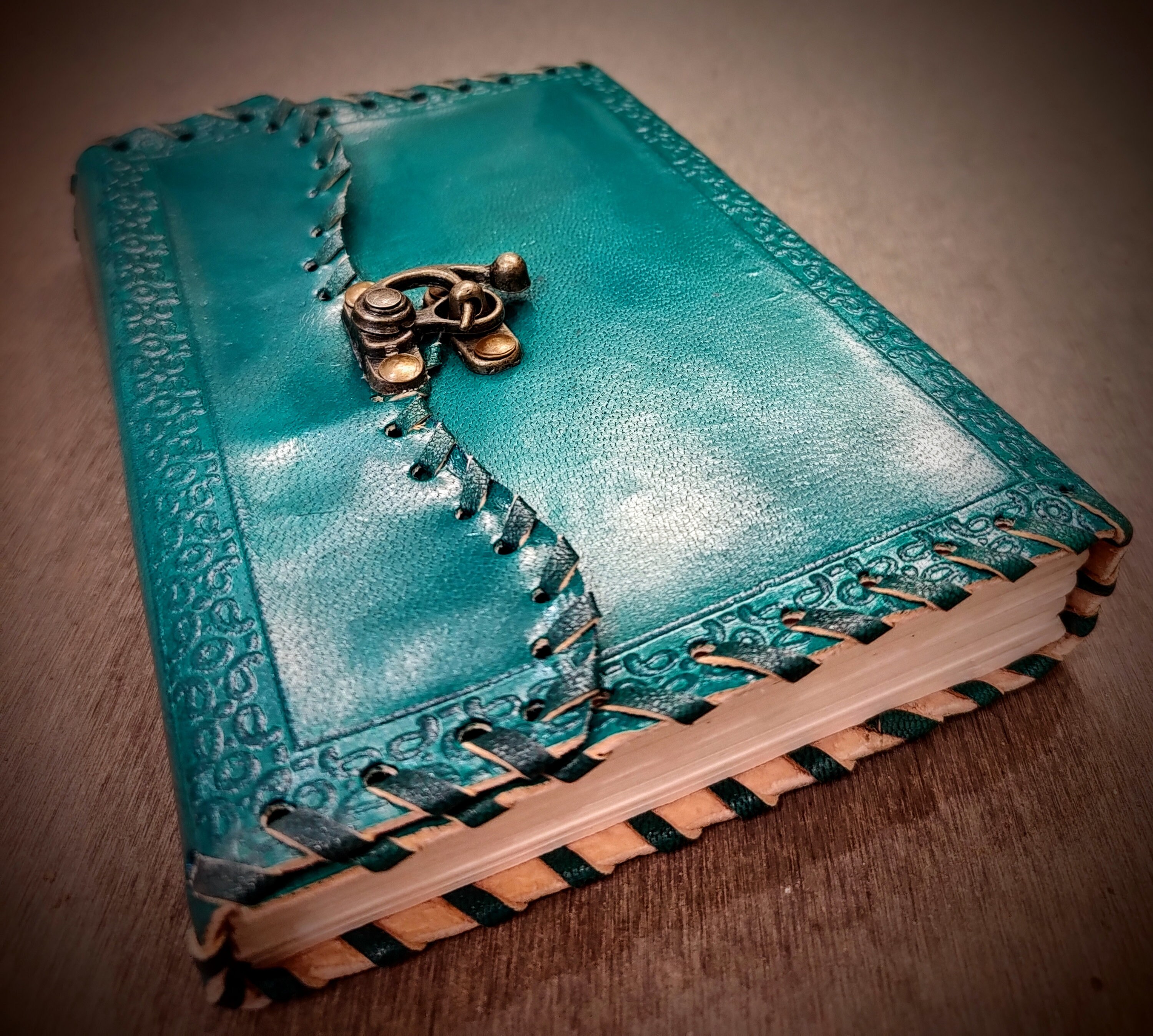 Green Colored Handcrafted Vintage Leather Bound Journal With - Etsy