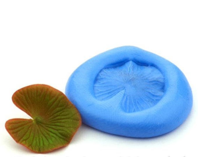 MINIATURE Arapaima Freshwater Fish Animals Figures Figurine Dollhouse ...