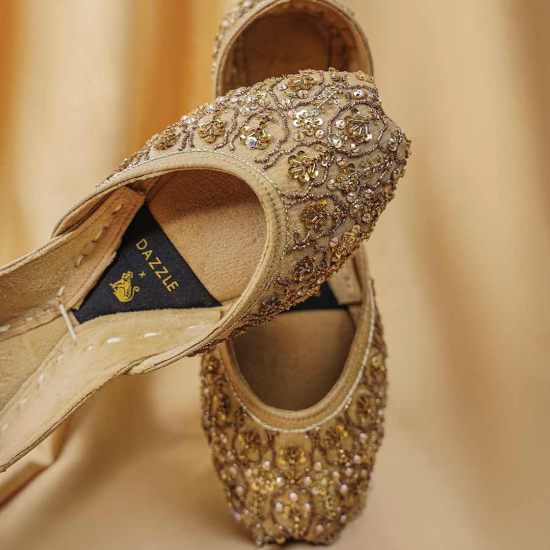 Pakistani Khussa Shoes for Women Pakistani Juttis for Women Punjabi ...