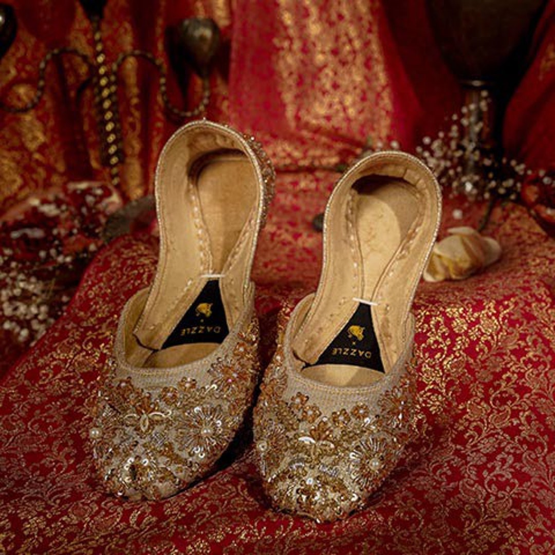 Pakistani Khussa Shoes for Women Pakistani Juttis for Women Punjabi ...