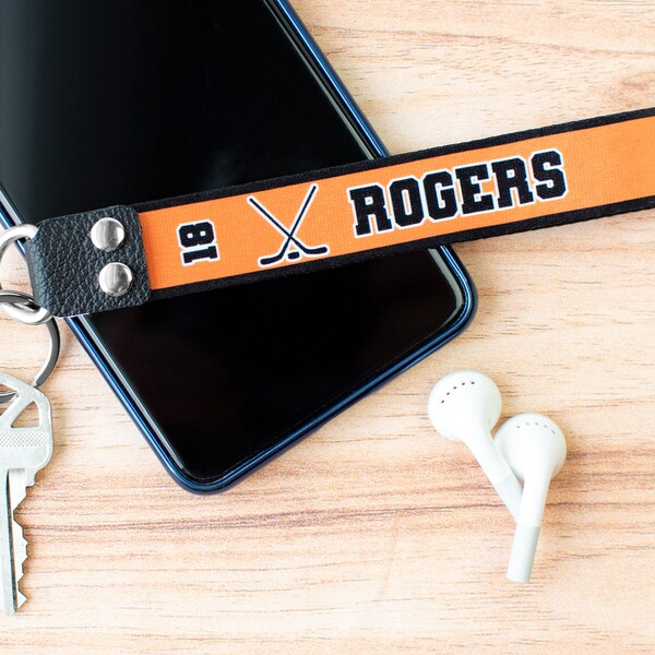 Hockey Keychain - Etsy