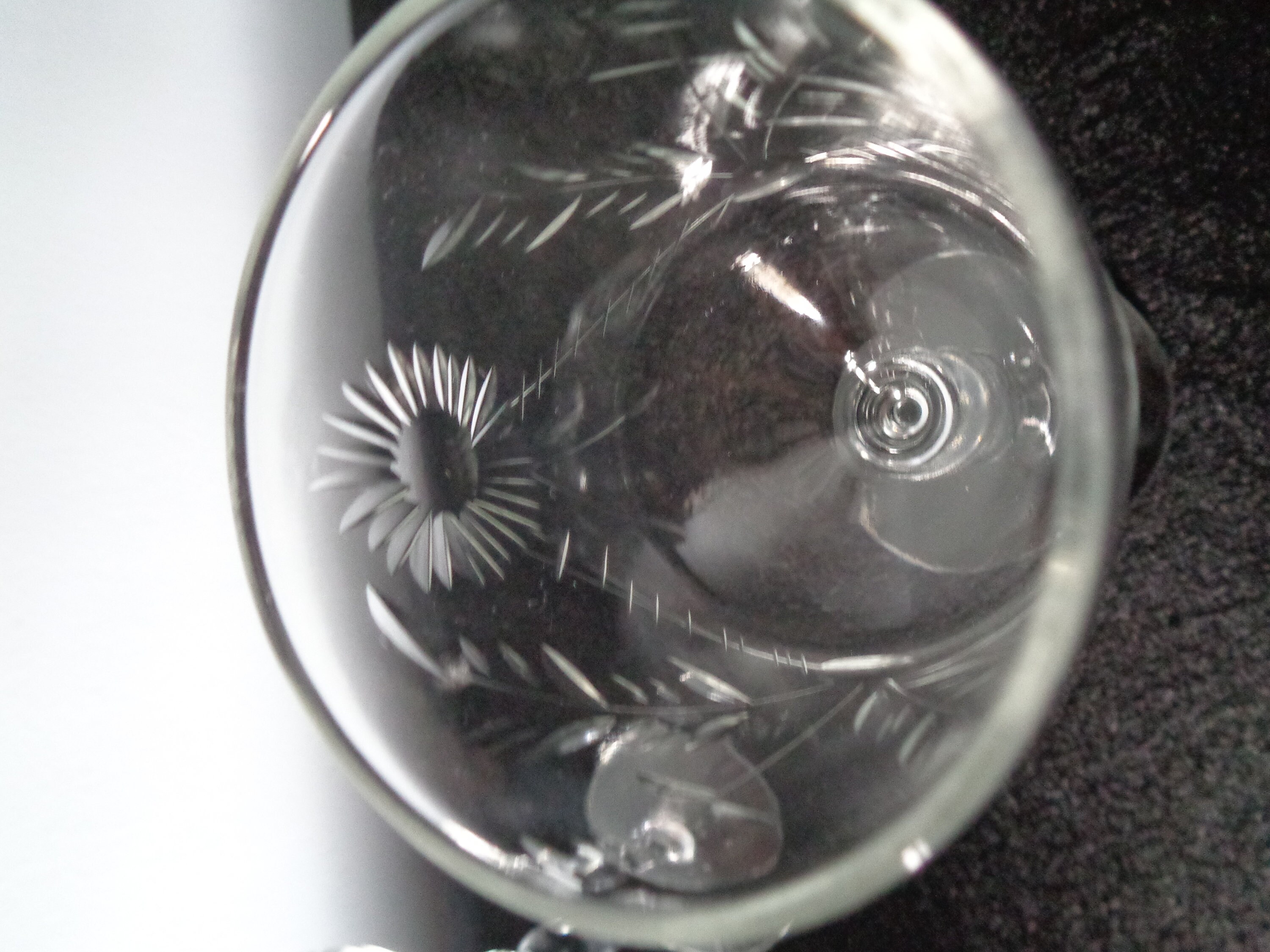 4 Vintage Daisy Etched Goblets - Etsy