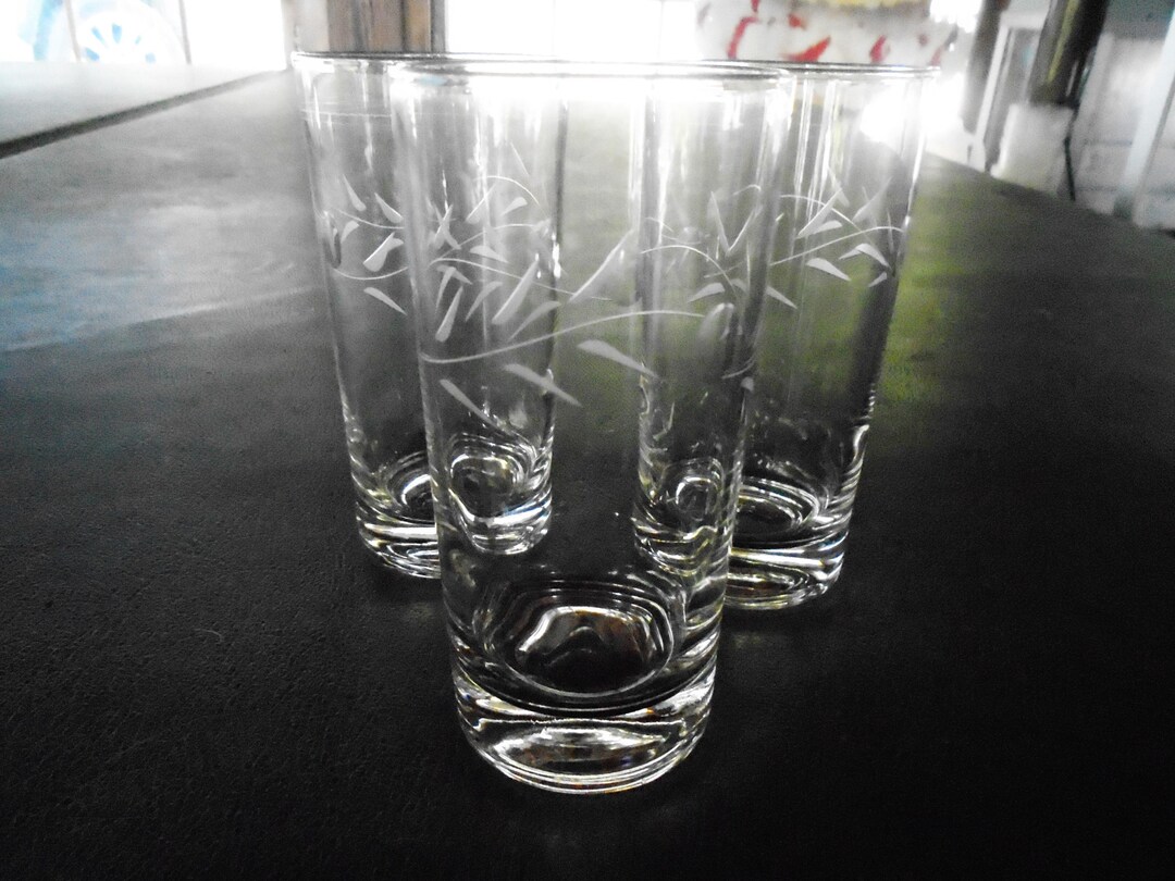 3 Vintage Etched Wheat Pattern Glasses - Etsy