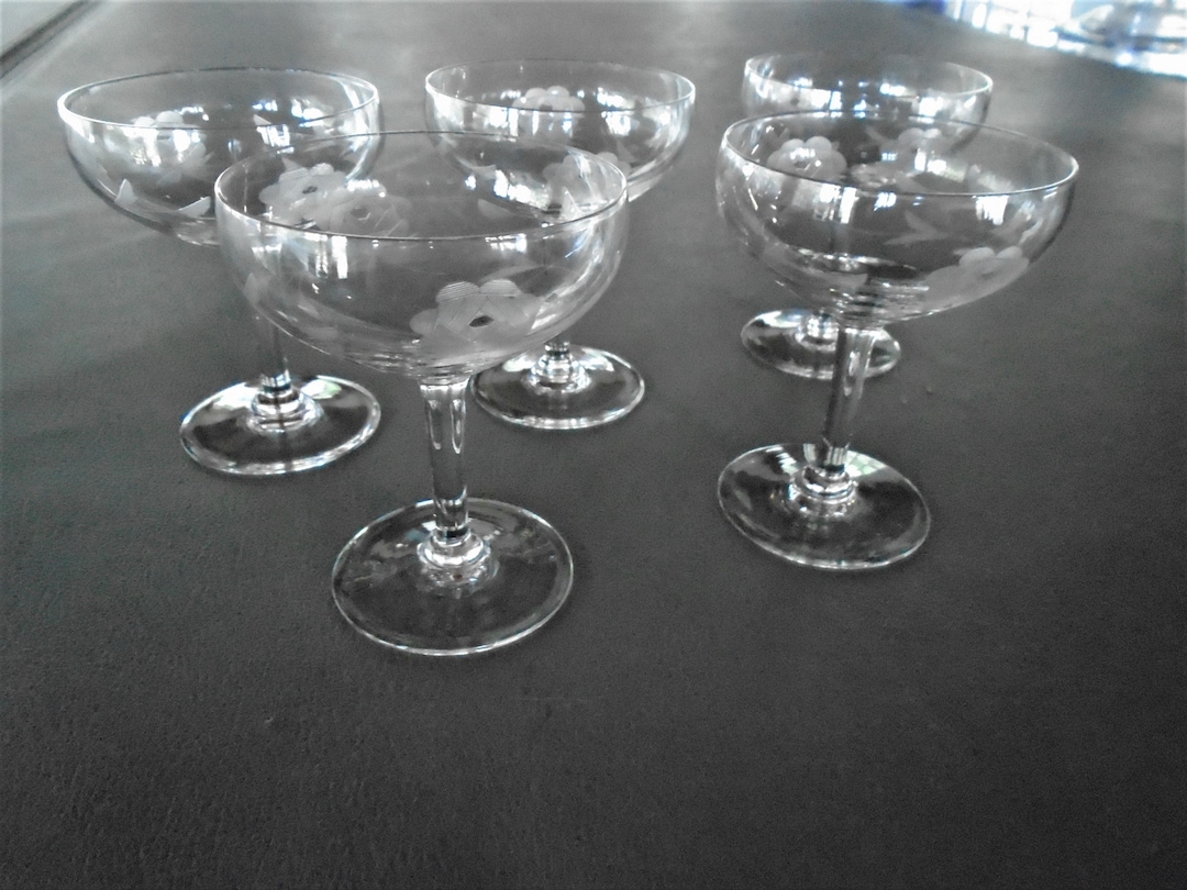 5 Vintage Etched Flower Crystal Goblets - Etsy