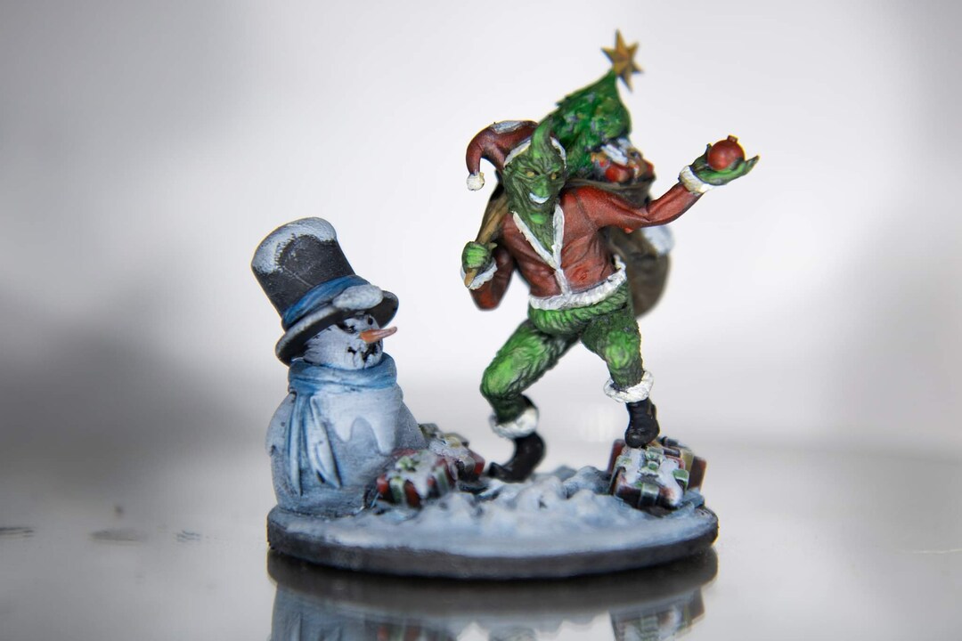 The Grinch Painted Model Clay Cyanide Printed Miniature Dungeons ...