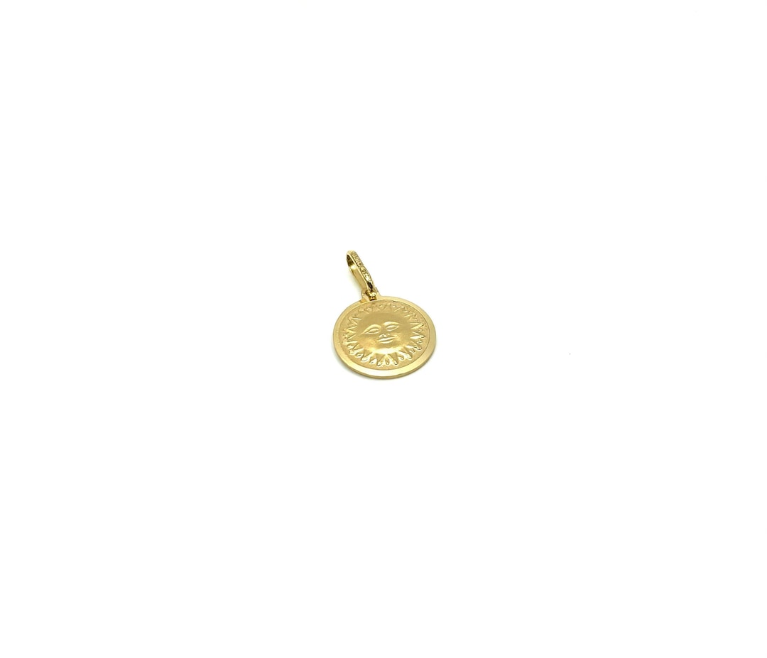 18K Gold Sun Medal Pendant - Gold Sun Necklace Medal - Solid 18K Gold ...