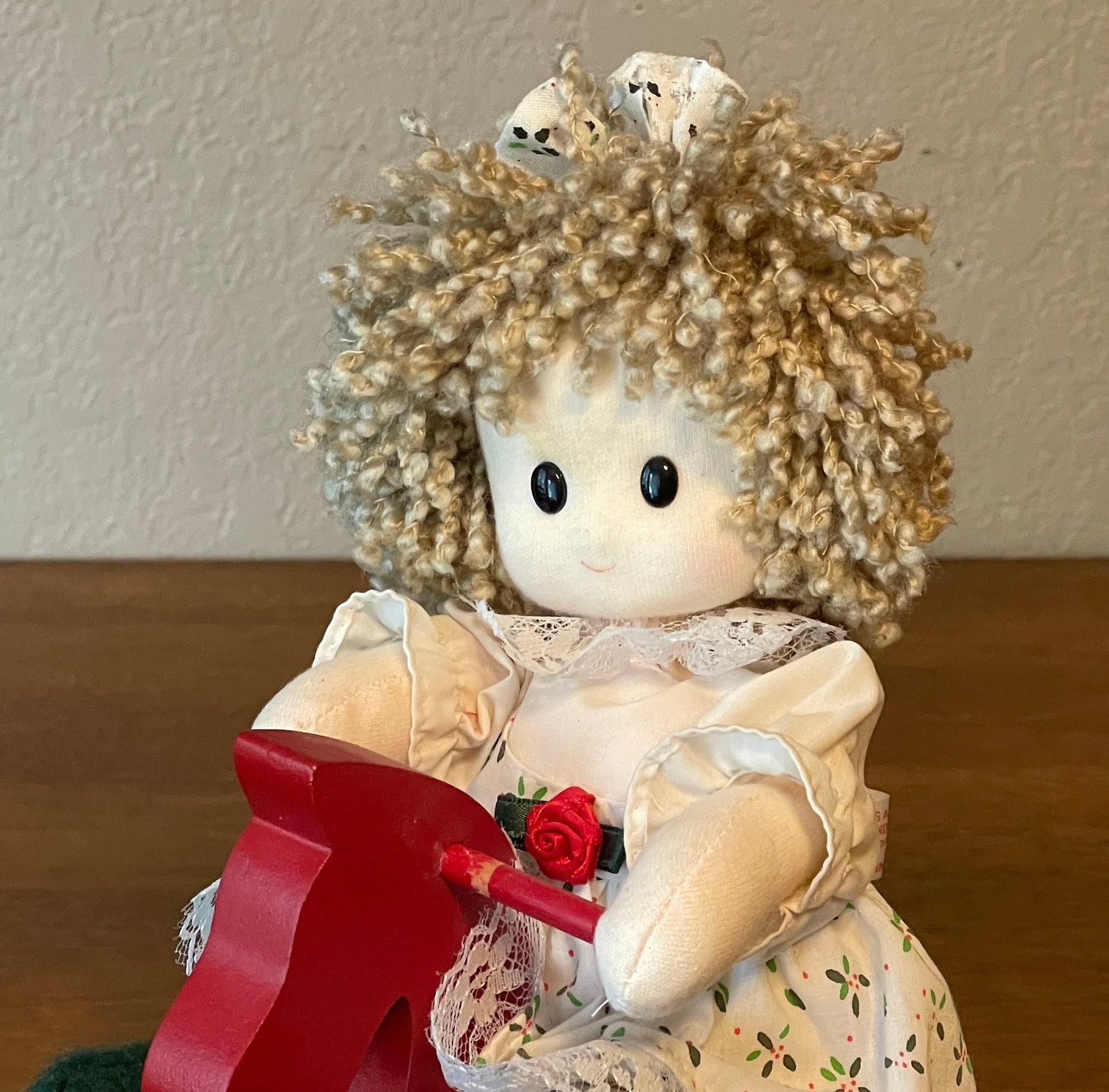 Berkeley Design Made in Taiwan Christmas Cuddle Kidztm Musical Windup ...