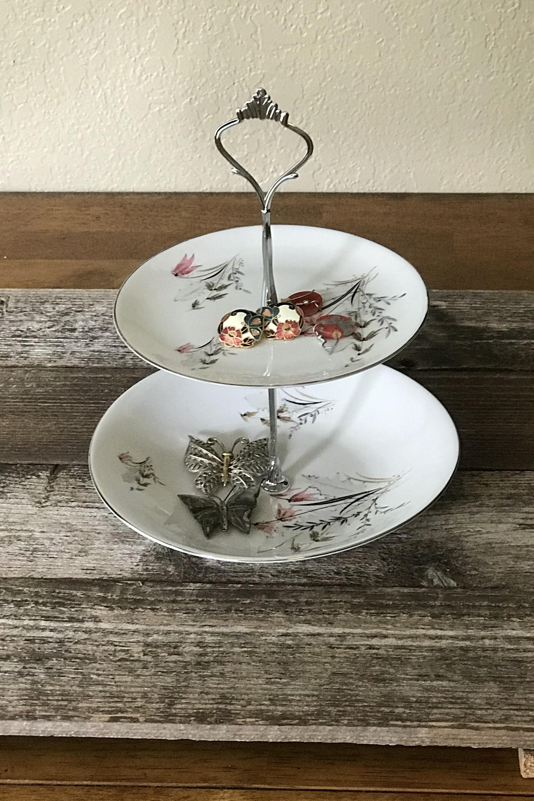 Handmade Two Tiered Tidbit Tray, Bavaria Germany China - Etsy.de