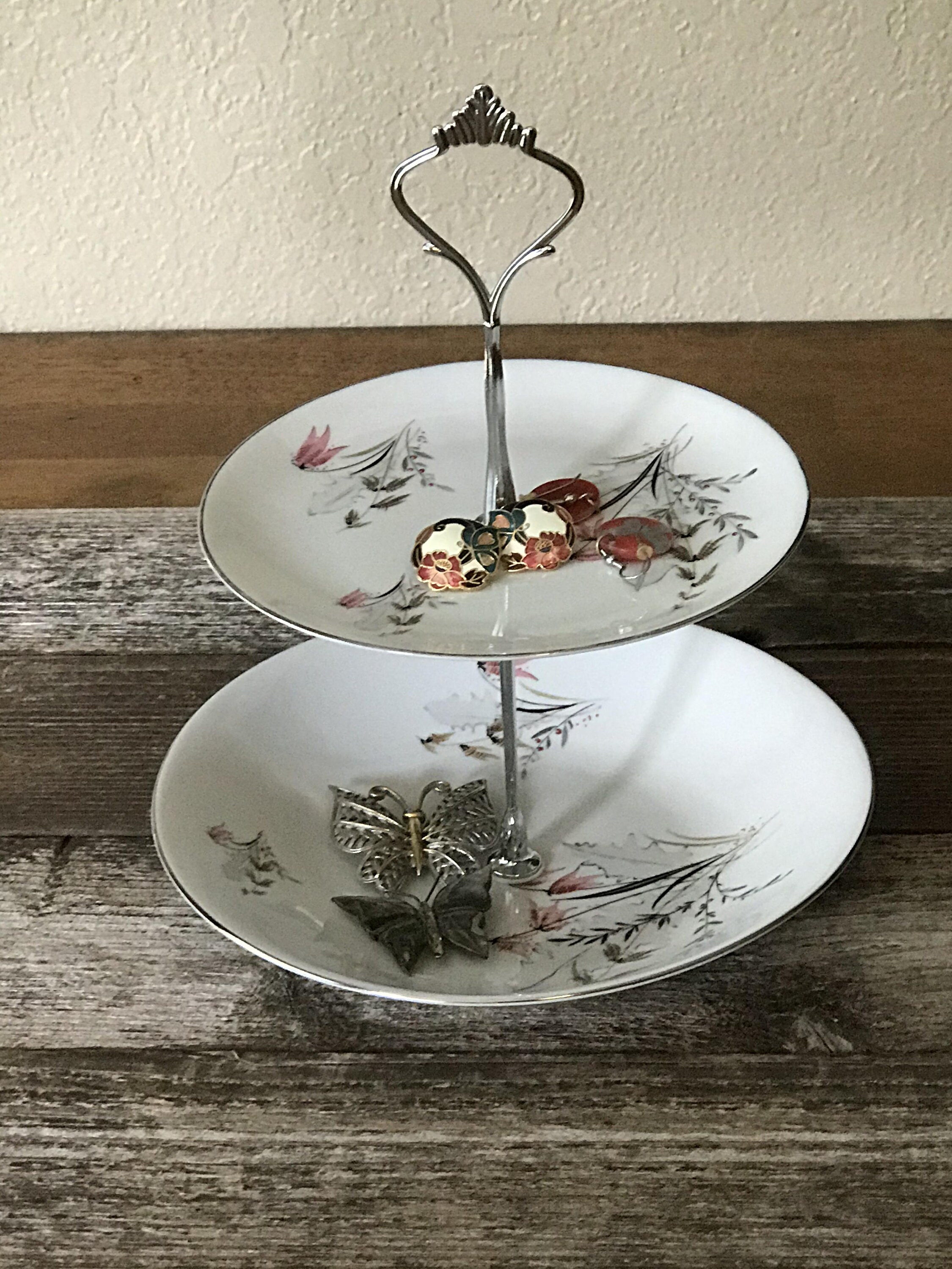 Handmade Two Tiered Tidbit Tray, Bavaria Germany China - Etsy.de