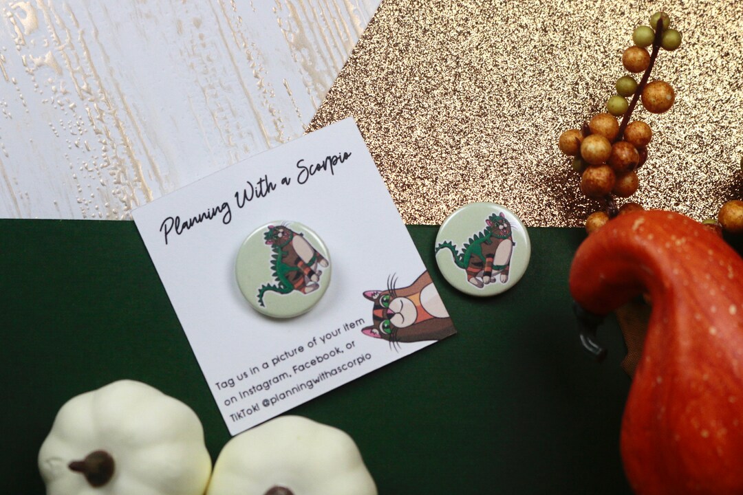 1 Inch Chonkasaurus Rex Pin | Halloween Dinosaur Cat Decorative Pin ...