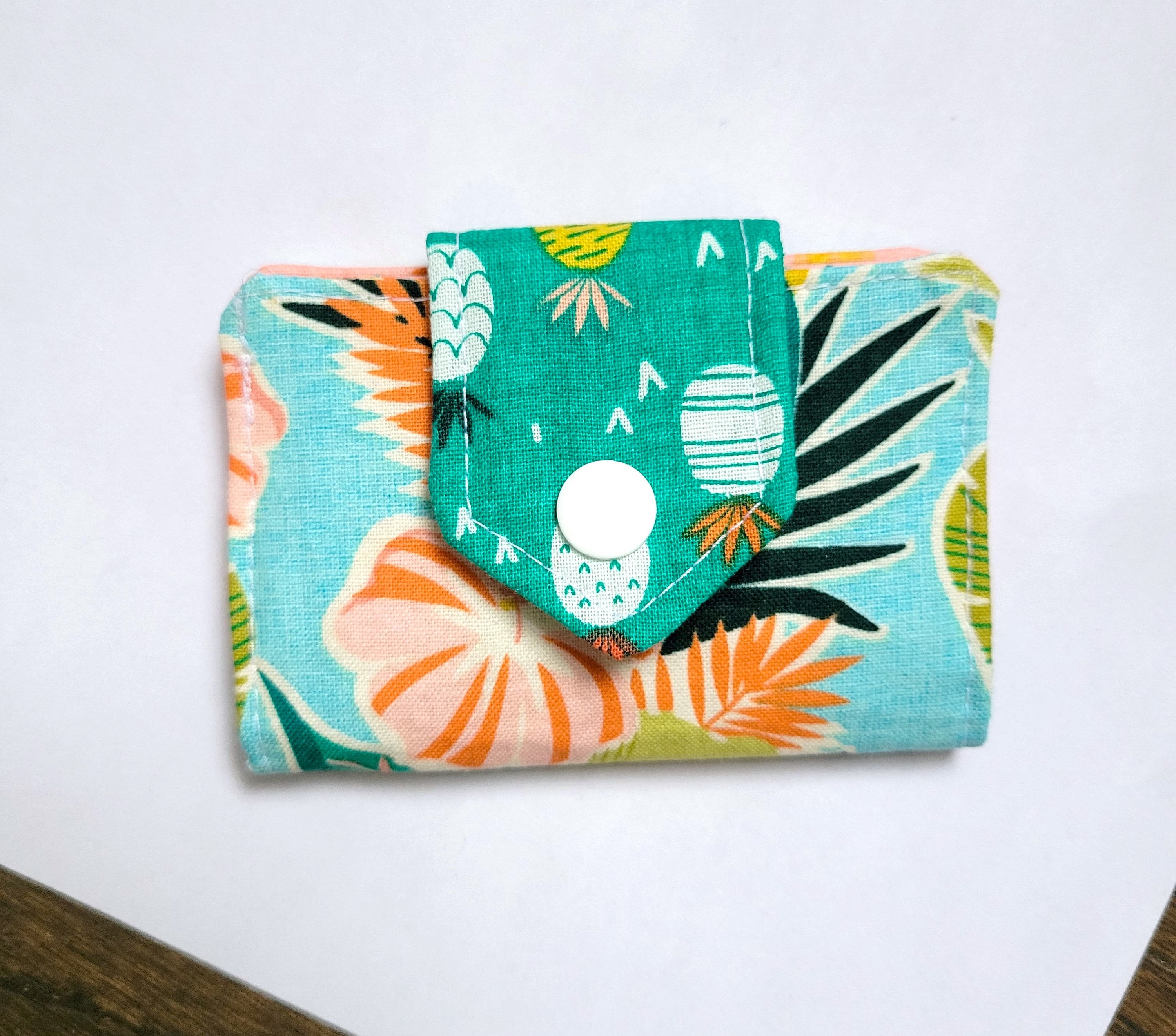 ASSORTED FABRIC Business Card Holder 2 Pocket Card Case With KAM Snap ...