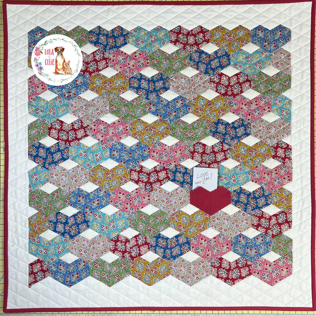 Tilda Jubilee English Paper Piecing Quilt Kit: Love Notes Fabric ...