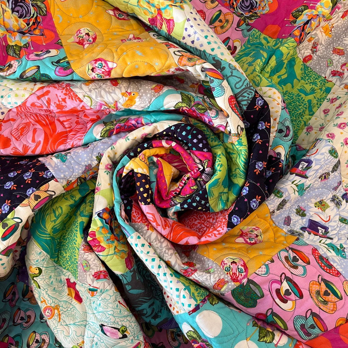 Tula Pink Curiouser and Curiouser Quilt Kit tula Pink Fabric - Etsy