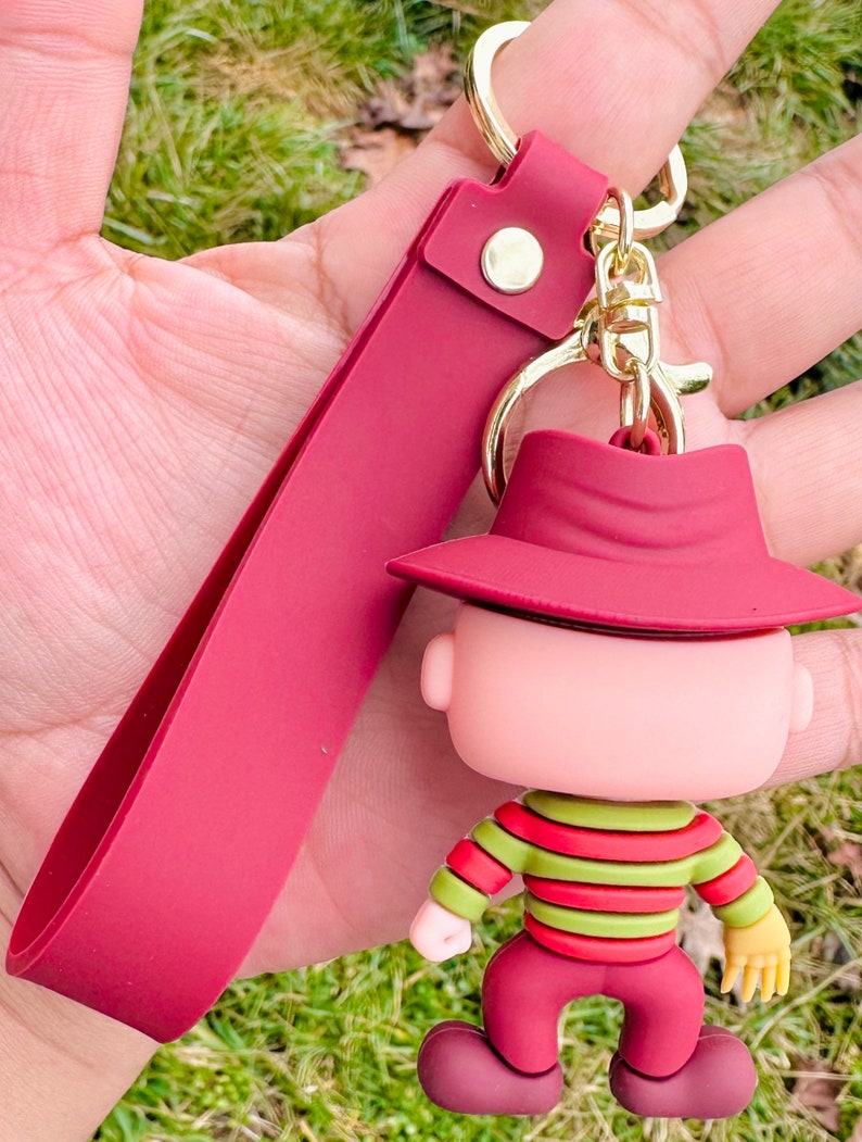 Freddy Keychain - Etsy