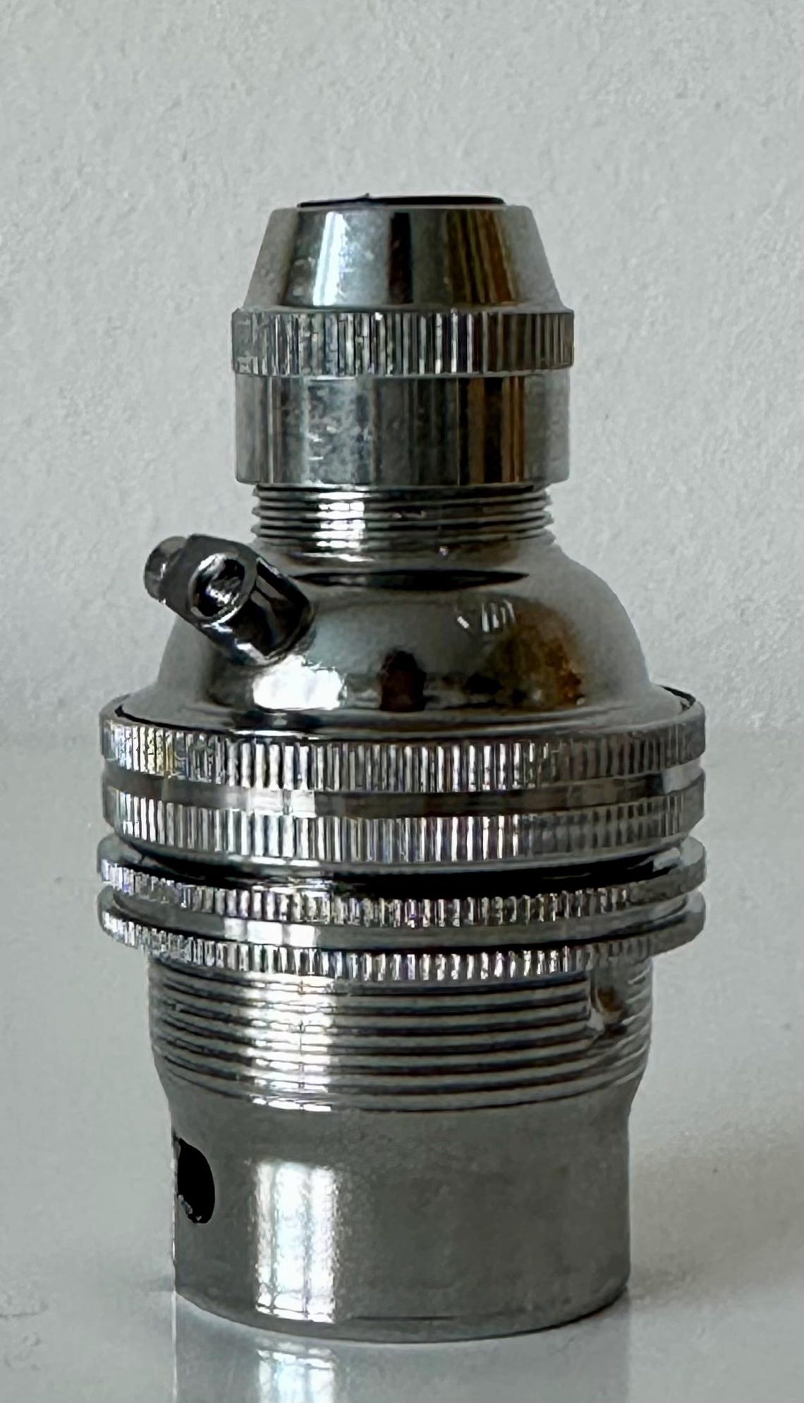 Domed Ceramic Ceiling Rose, Electric Cable & Chromed Bulb Holder ...