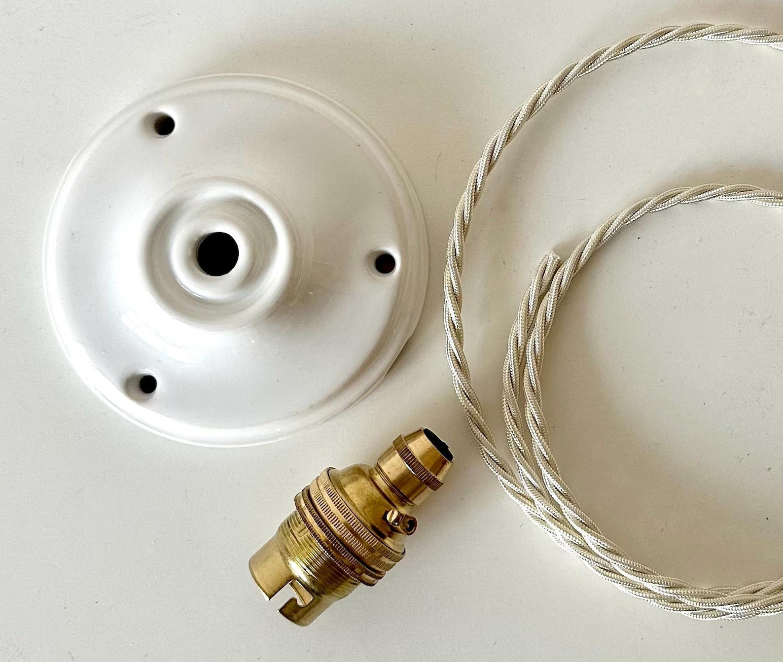 Ceramic Ceiling Rose, Electric Cable, Brass B22 Bulb Holder Pendant ...