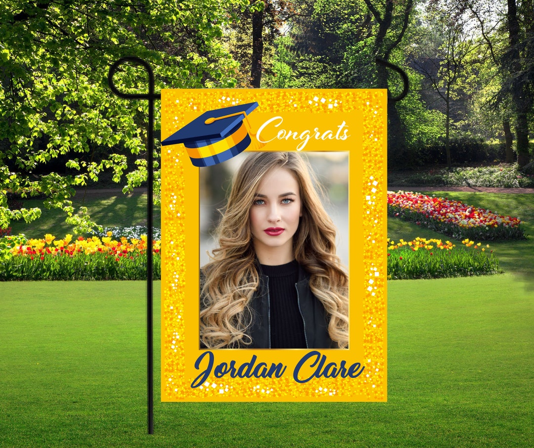 Graduation Garden Flags, Photo Class of 2020 Flag, Congratulations Grad ...