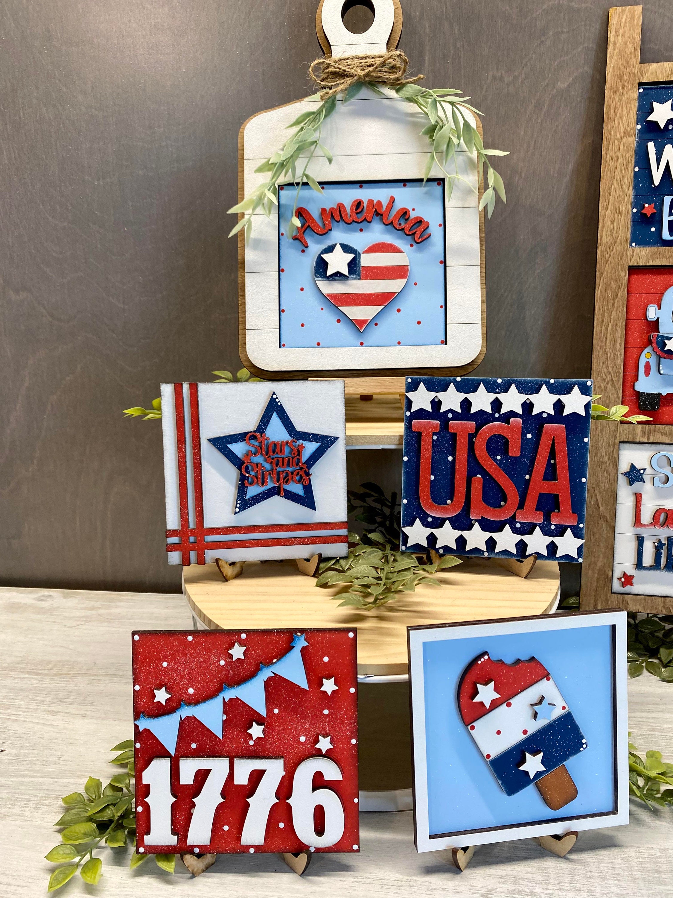 Full Size Fourth of July Leaning Ladder, Interchangeable Sign ...