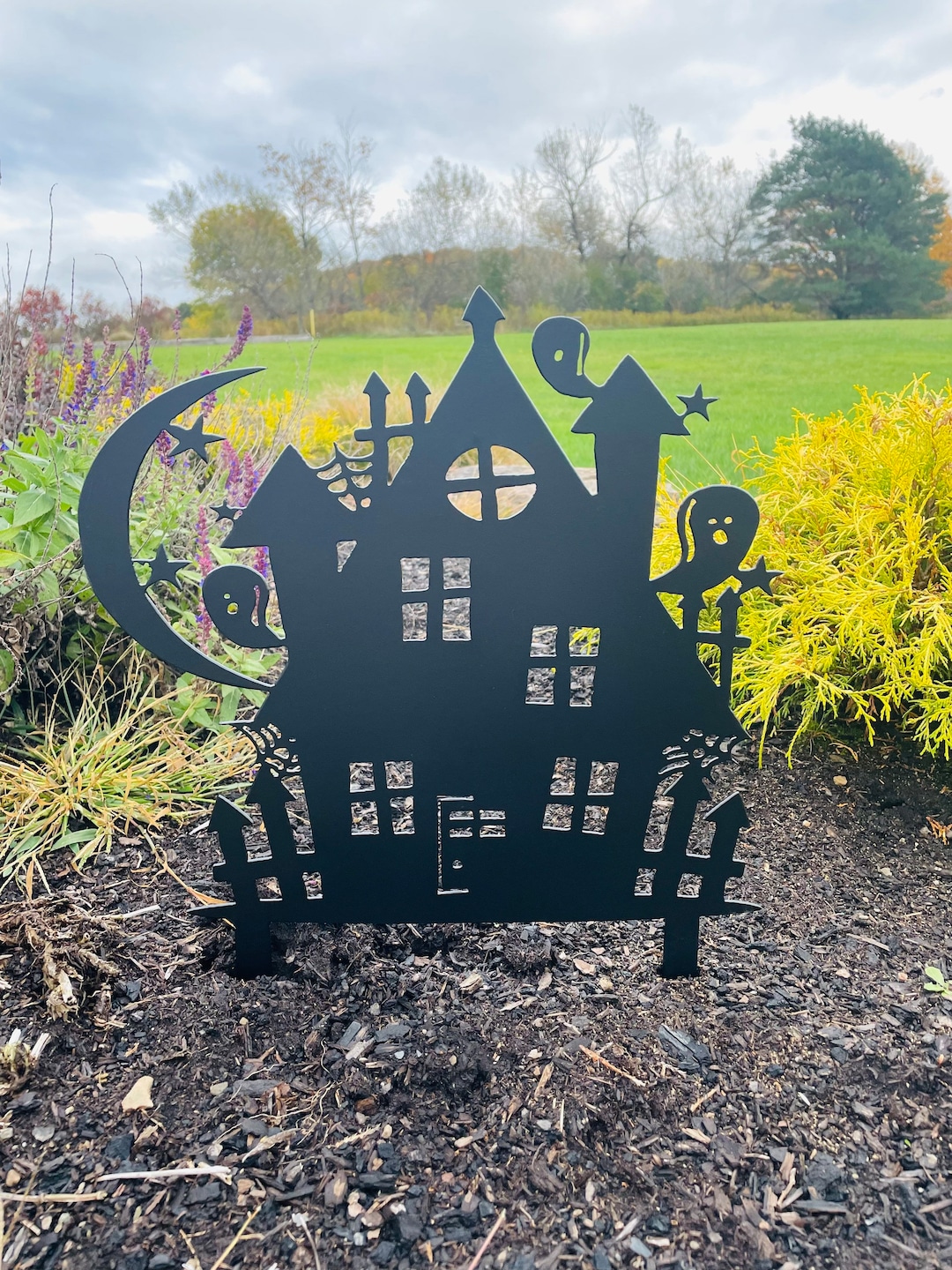 Metal Haunted House Yard Stake, Haunted House Decoration, Metal ...