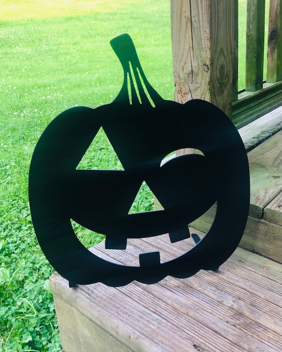 Metal pumpkin decorations store