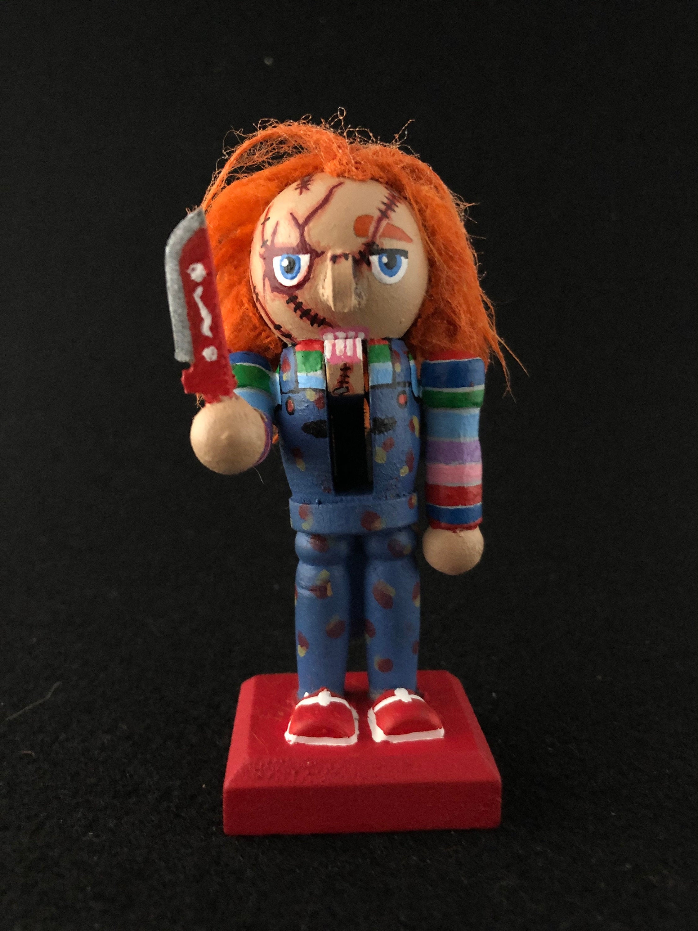 Alien vs Predator Custom Made Nutcracker Predator Nutcracker Horror ...