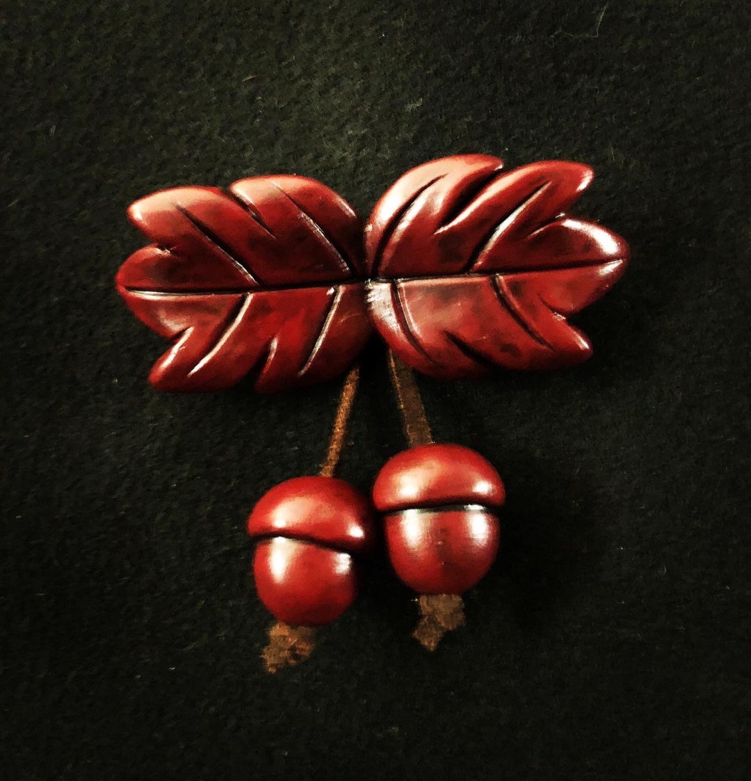 Log Lady Acorn Brooch, Log Lady Halloween Costume, Twin Peaks Cosplay ...