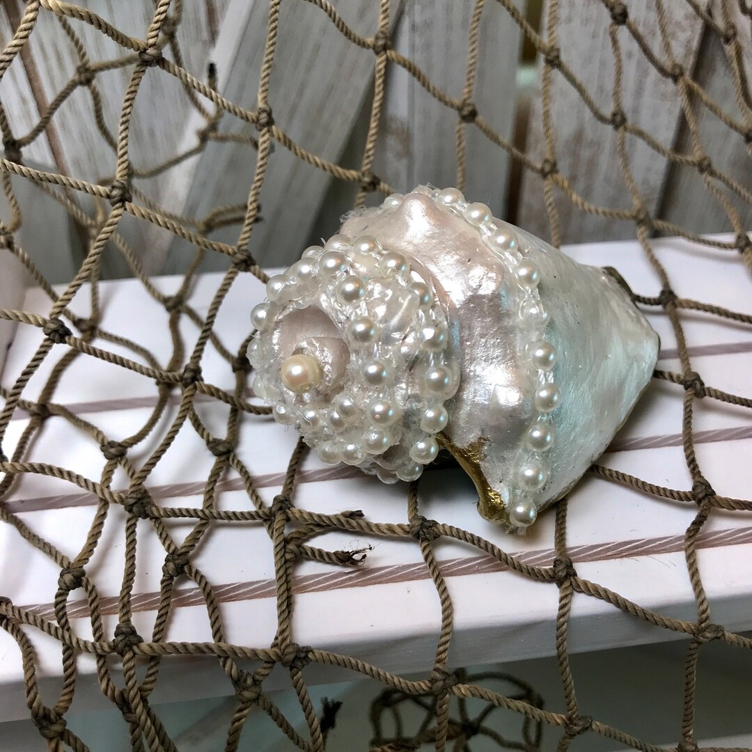 Handpainted and Embellished Shells - Etsy