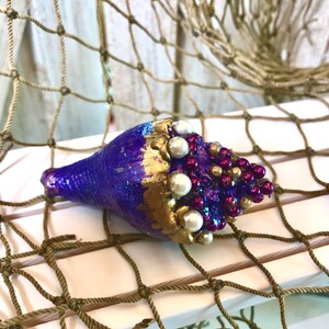 Handpainted and Embellished Shells - Etsy