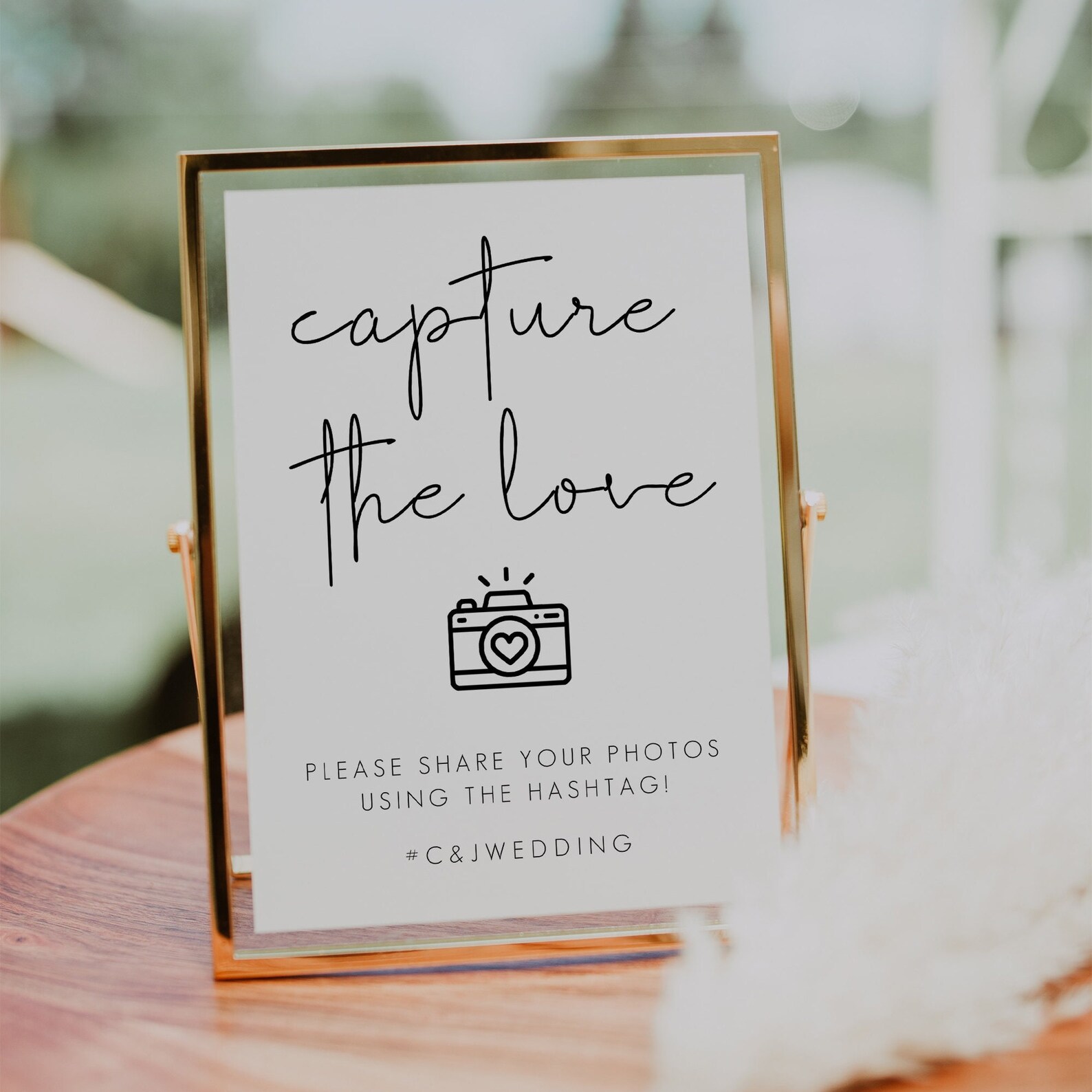 Capture the Love Sign Template Minimalist Wedding Photo Sign - Etsy