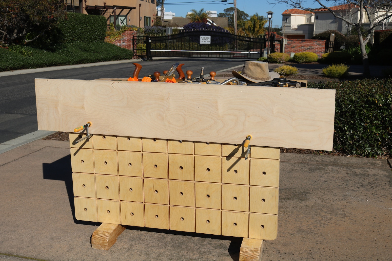 Popup Workbench Plans Based on Sawstallions and Matchfit Dovetail ...