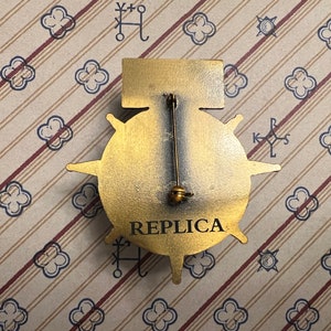 Merlin Replica Award First Class 3rd Edition - Etsy