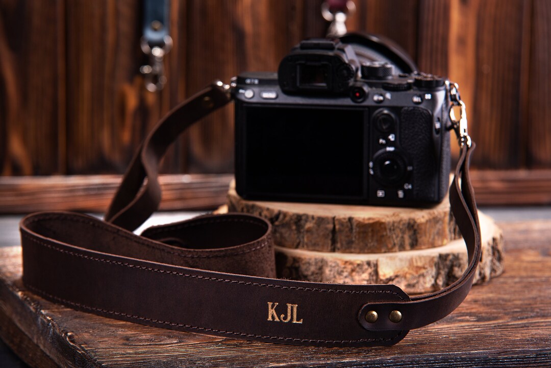 Personalized Leather Camera Strap Gift for Men & Women Photographers ...
