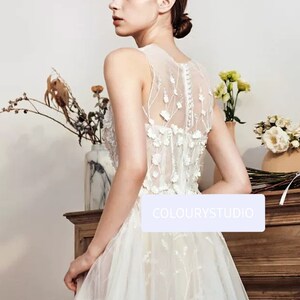 Elegant wedding dress Bridal dress with flowers Light weight | Etsy