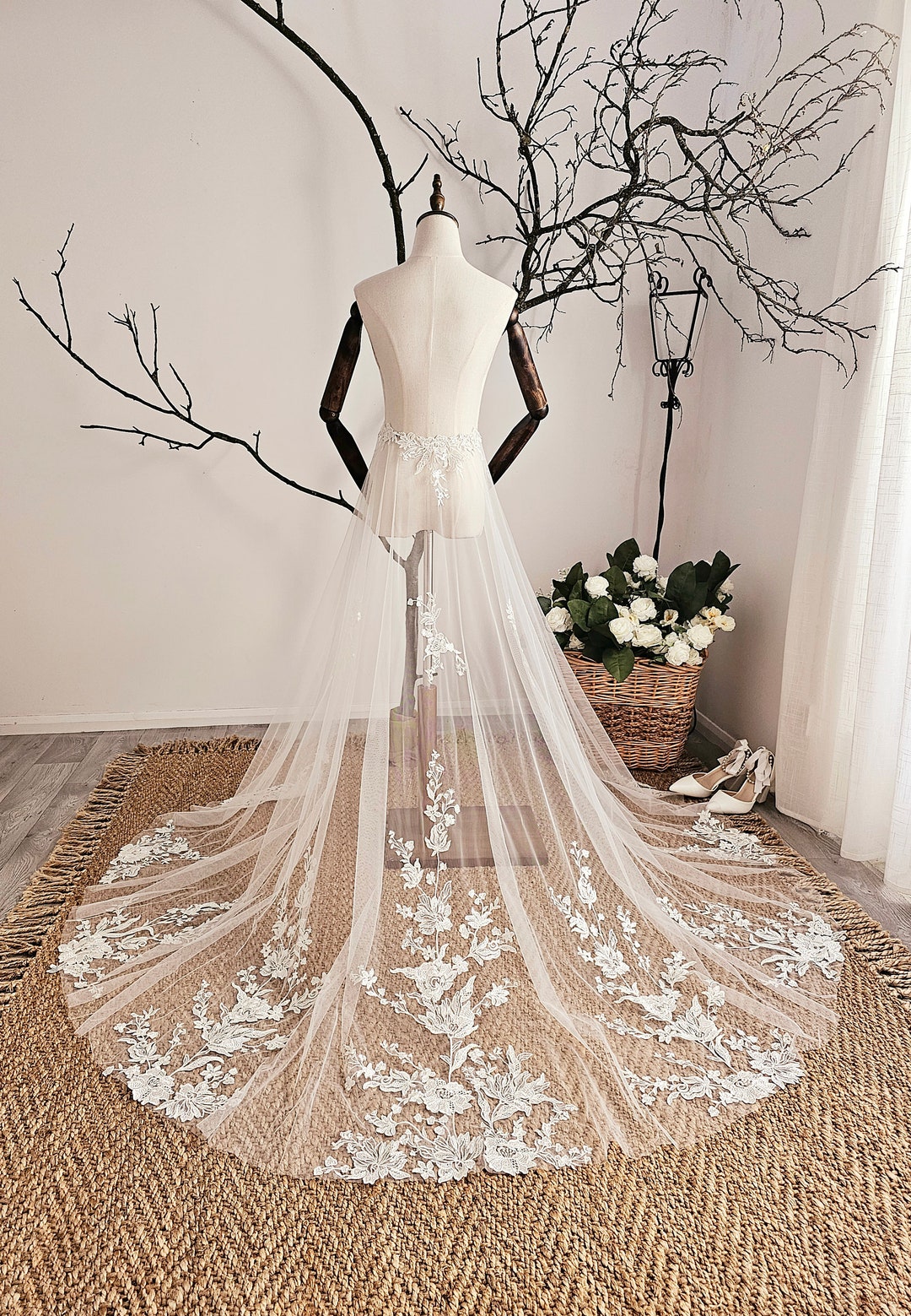 Twyla - Open Front Bridal Detachable Train With Lace , Removable Train ...