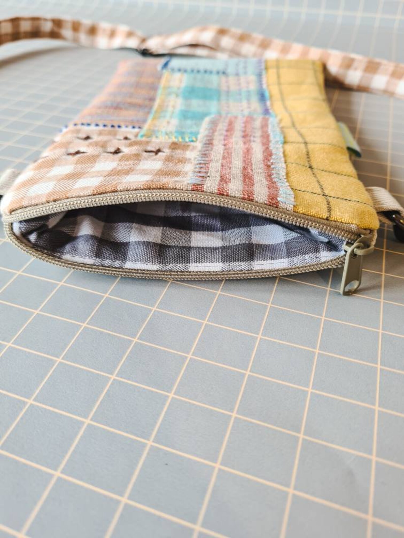 One-off Handmade Upcycled Patchwork Sashiko Boro Linen Phone Bag ...