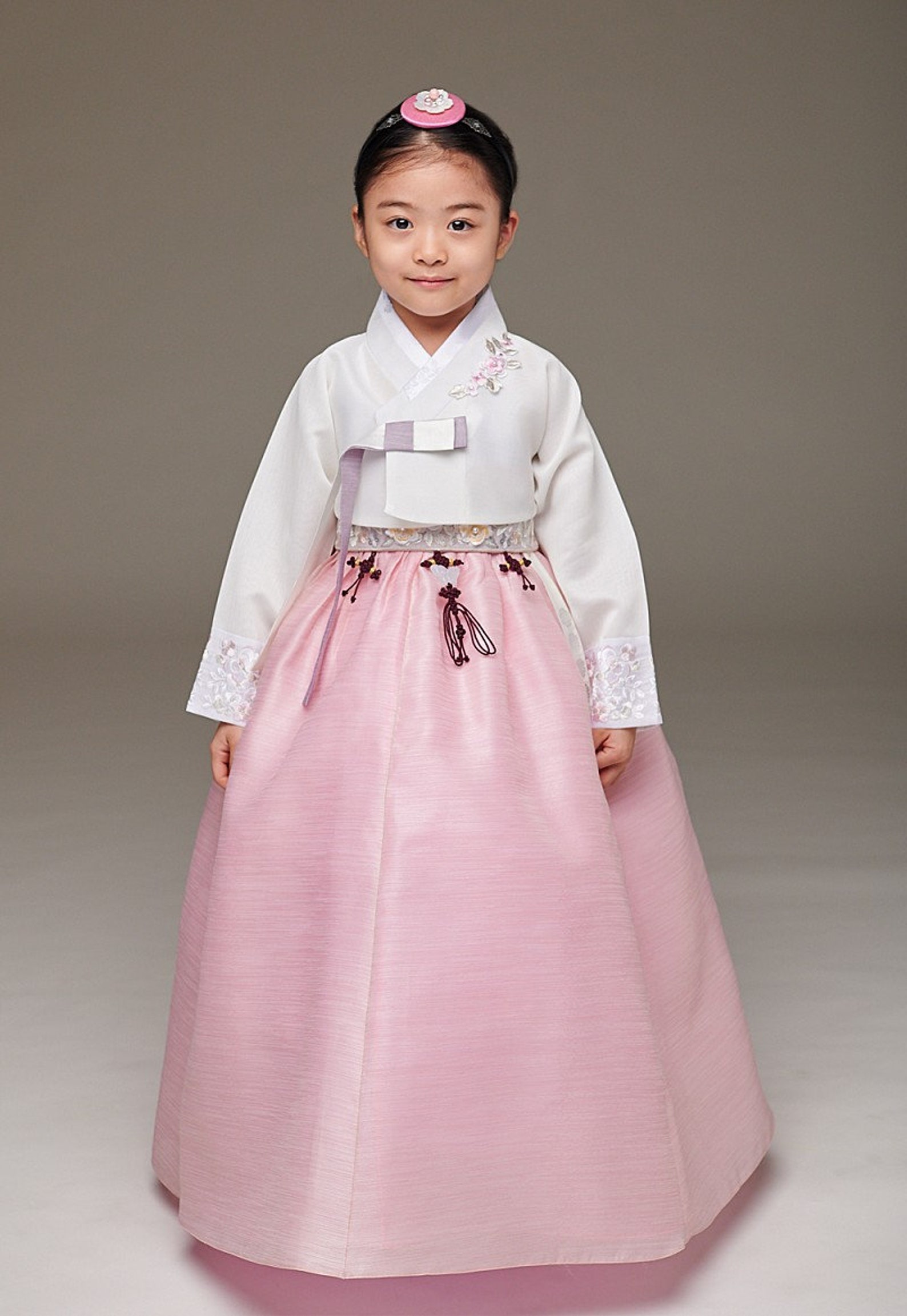 Pretty Hanbok Girl in White 1-10 Y/O Baby Hanbok Girl / Girl | Etsy