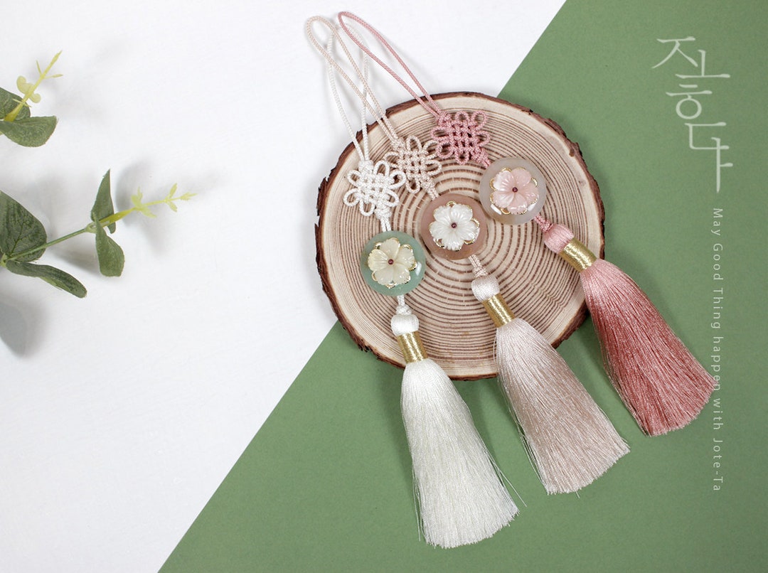 Flower in Circle Norigae 3 Colors Norigae Hanbok Accessory Bojagi ...