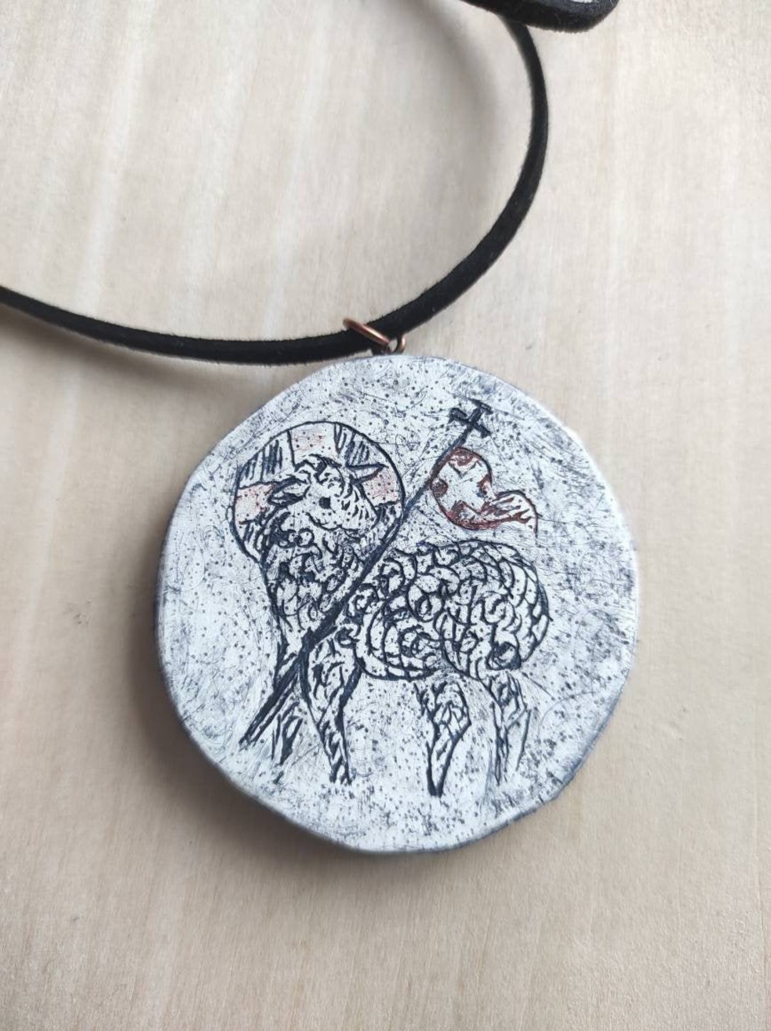 Handpainted Lamb of Christ Icon: Wooden Orthodox Souvenir (2 Inch ...