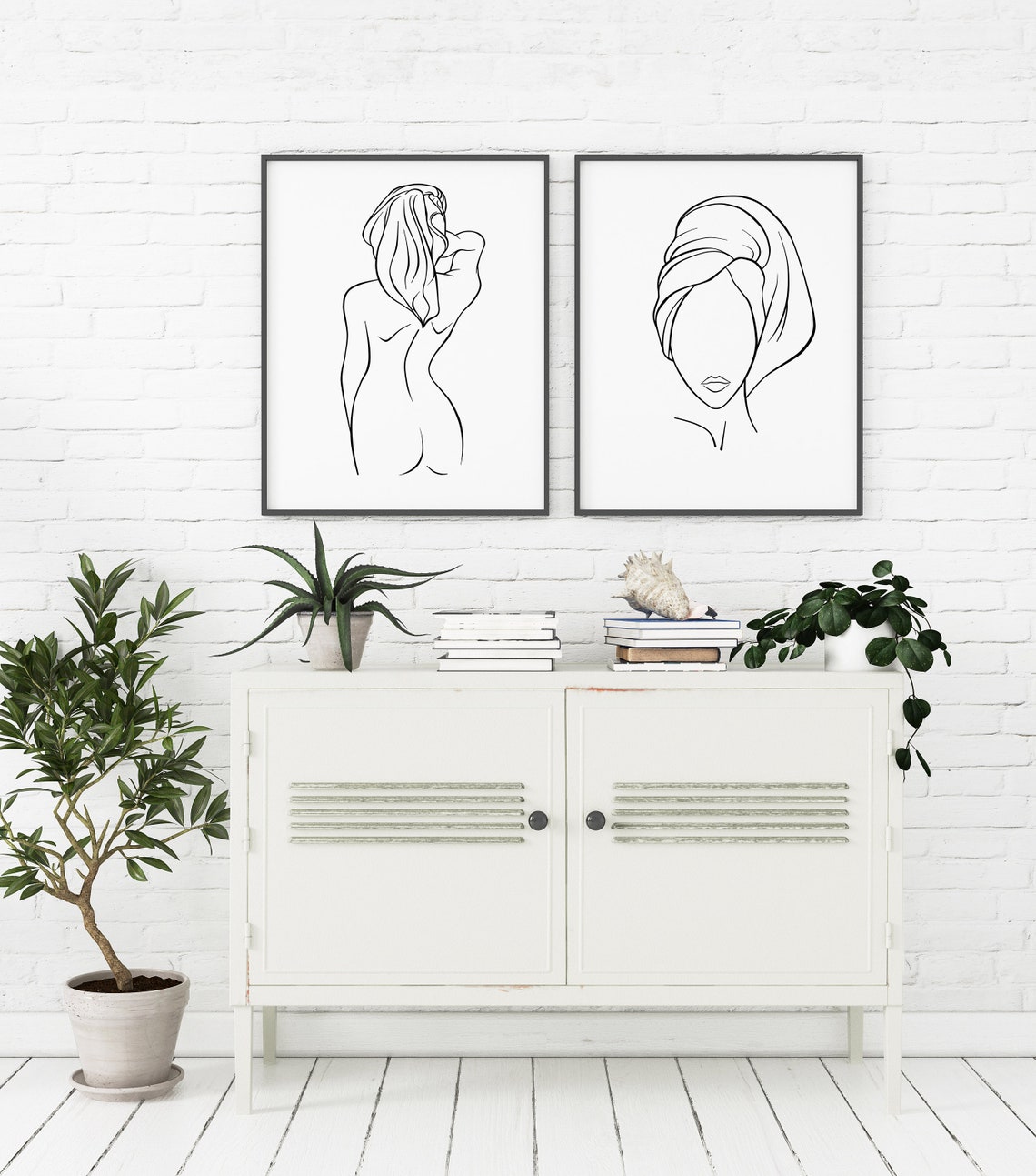 Bathroom Line Art Set of 2 Woman in Towel Art Minimalist - Etsy