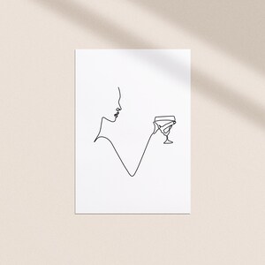 Cocktail Line Art, One Line Drawing, Hand Holding Glass Print ...